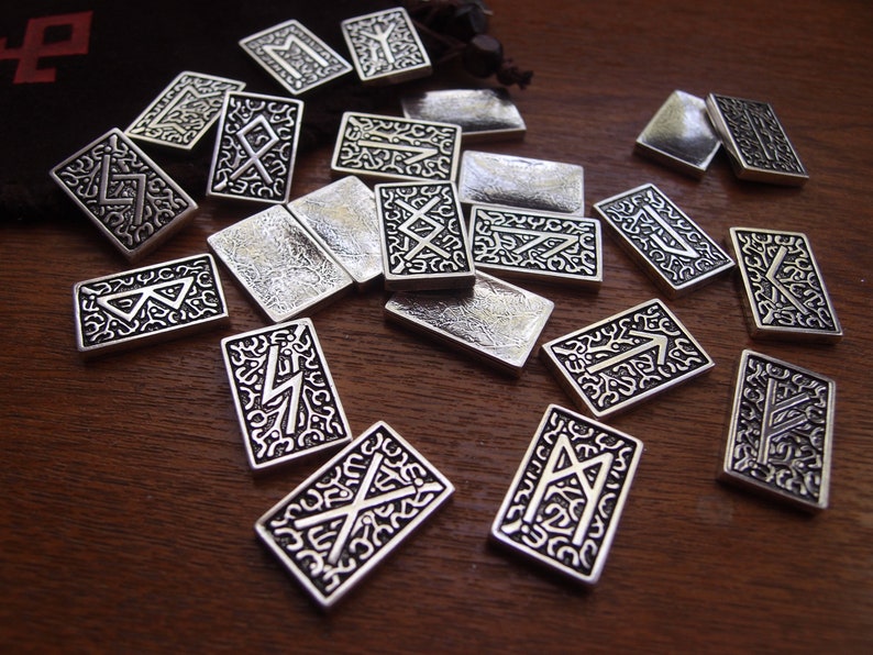 Silver Plated Elder Futhark Rune Set, Leather Pouch, Divination Tools ...