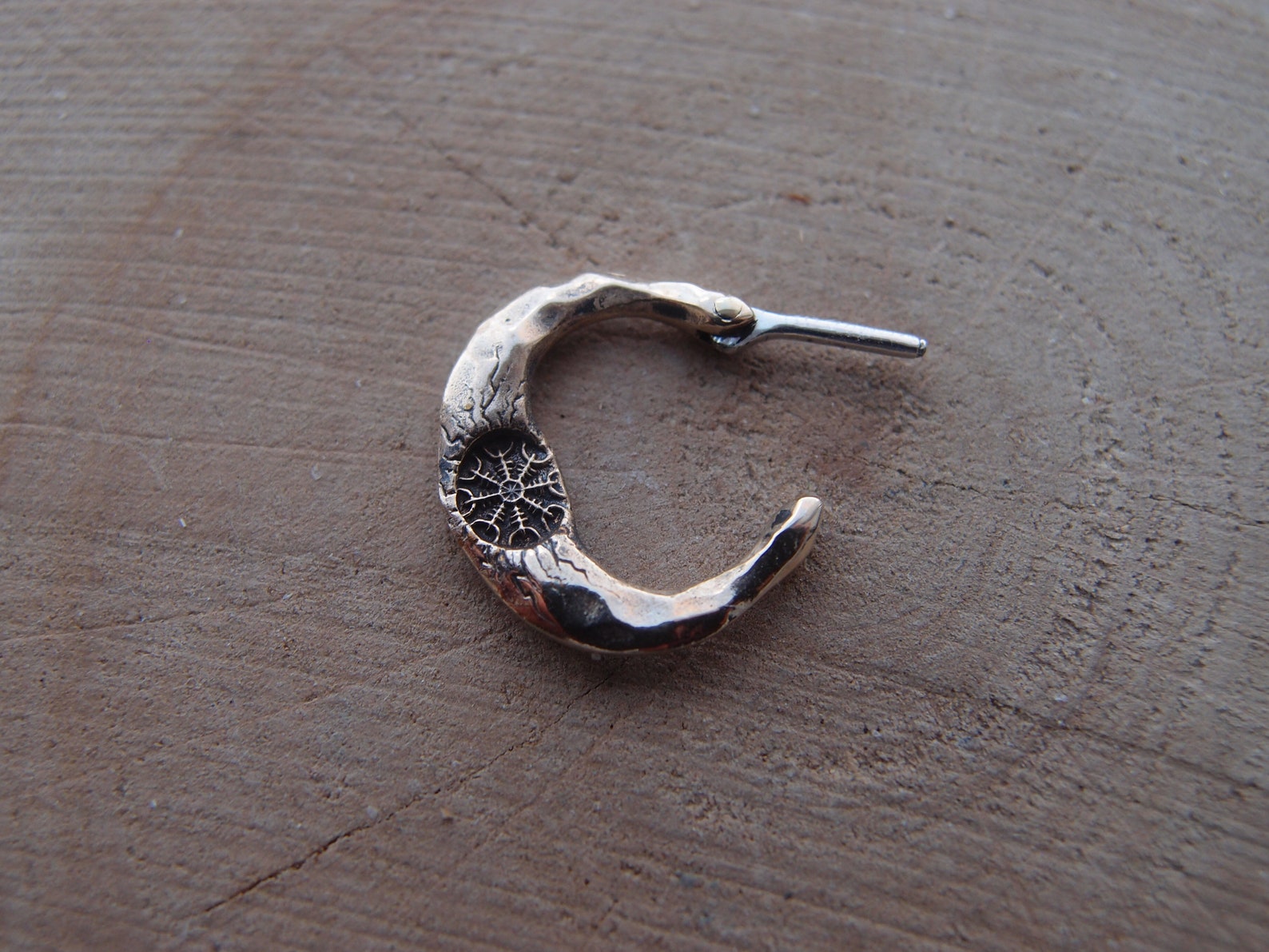 Aegishjalmr Bronze Septum Ring: Viking Norse Nose Piercing (NO Extra ...
