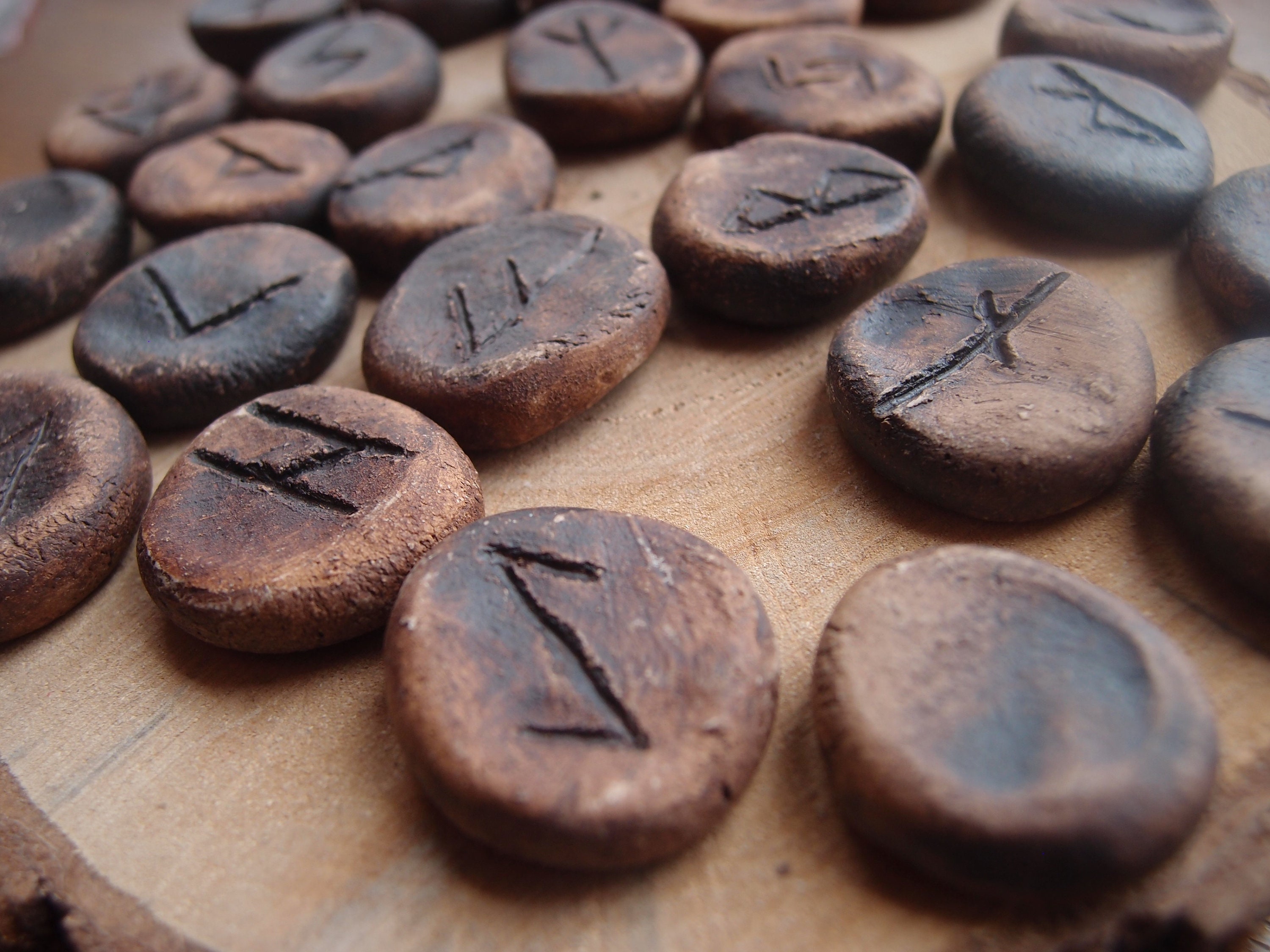 Ceramic Rune Set in Leather Pouch Full Elder Futhark - Etsy Australia