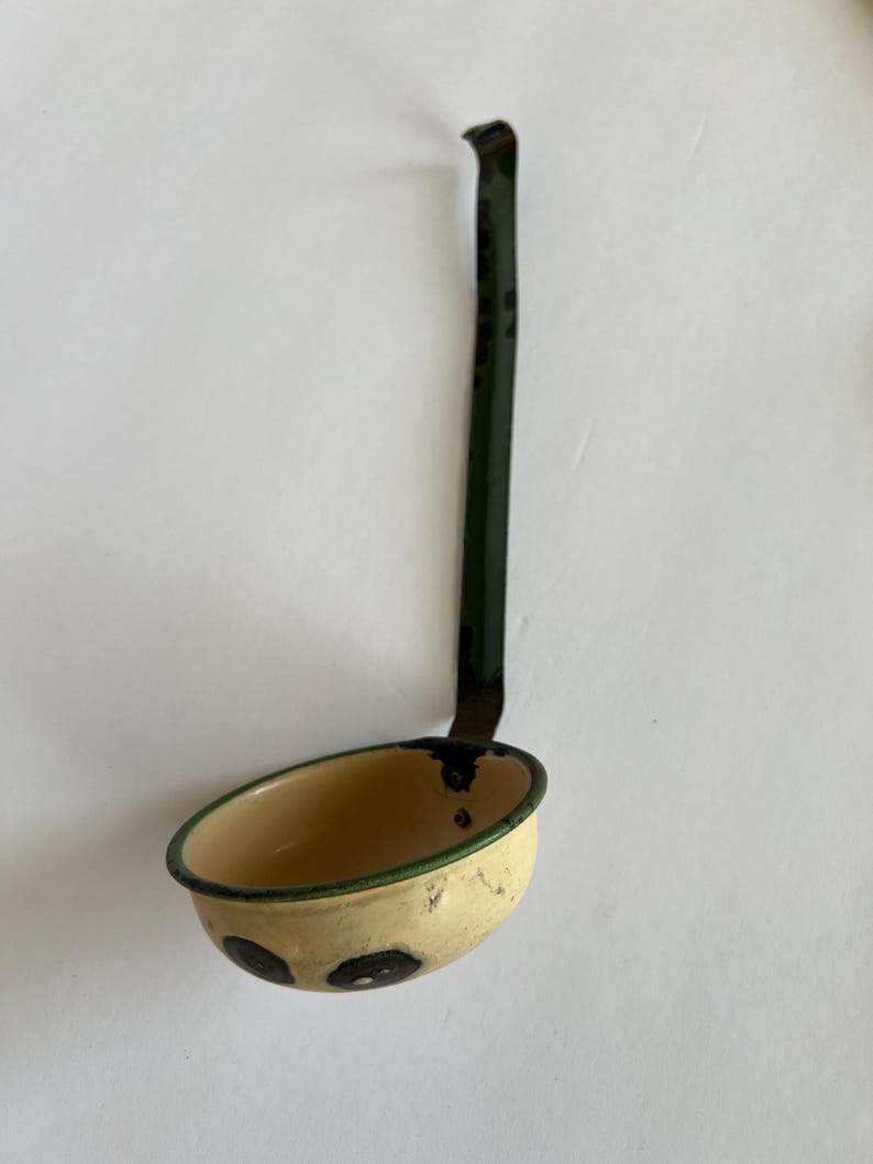 Vintage Enamelware Ladle, Green and Cream, Primitive, Farmhouse, Rustic ...
