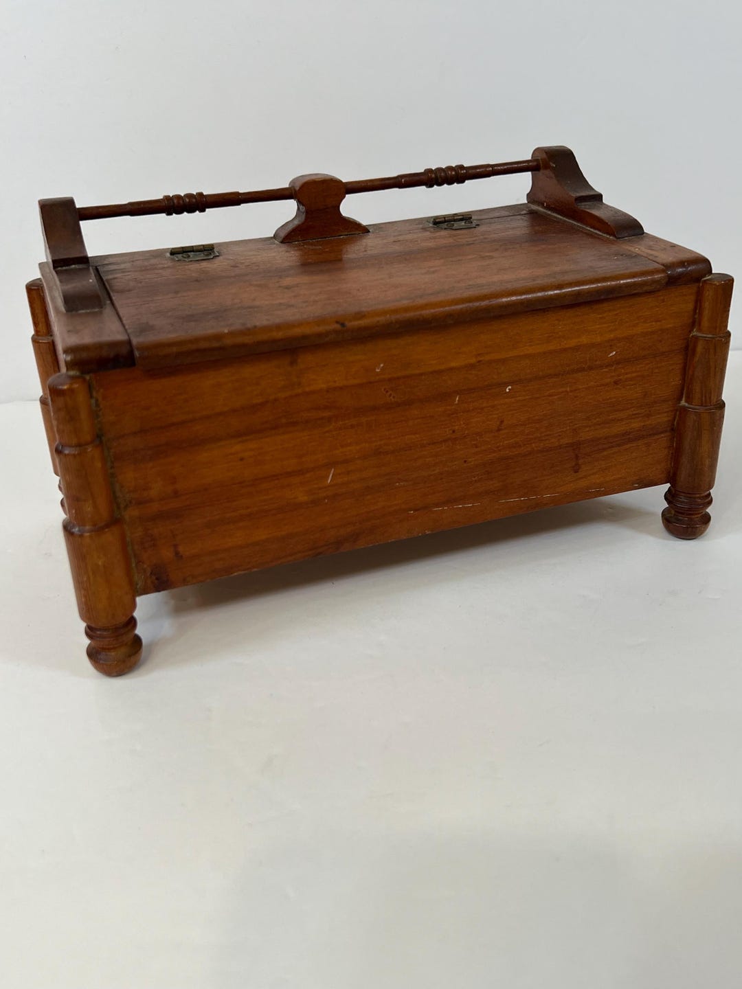 Vintage Unique Wood Trinket Box, Lidded Box With Hinges, Jewelry Box ...