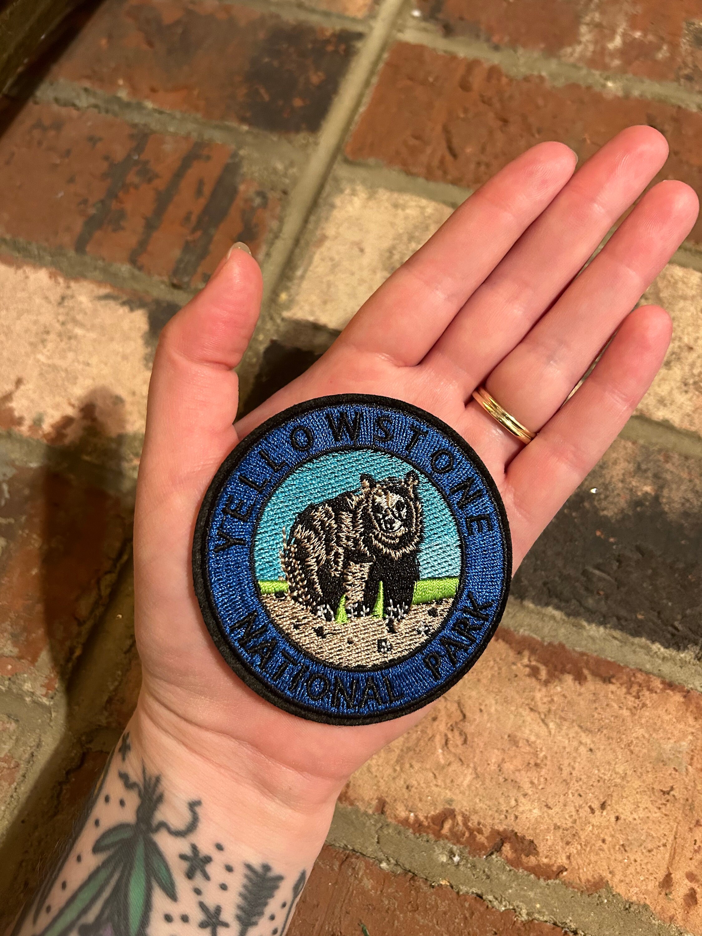 Yellowstone National Park, Wyoming/montana/idaho : Iron or Sew on Patch ...