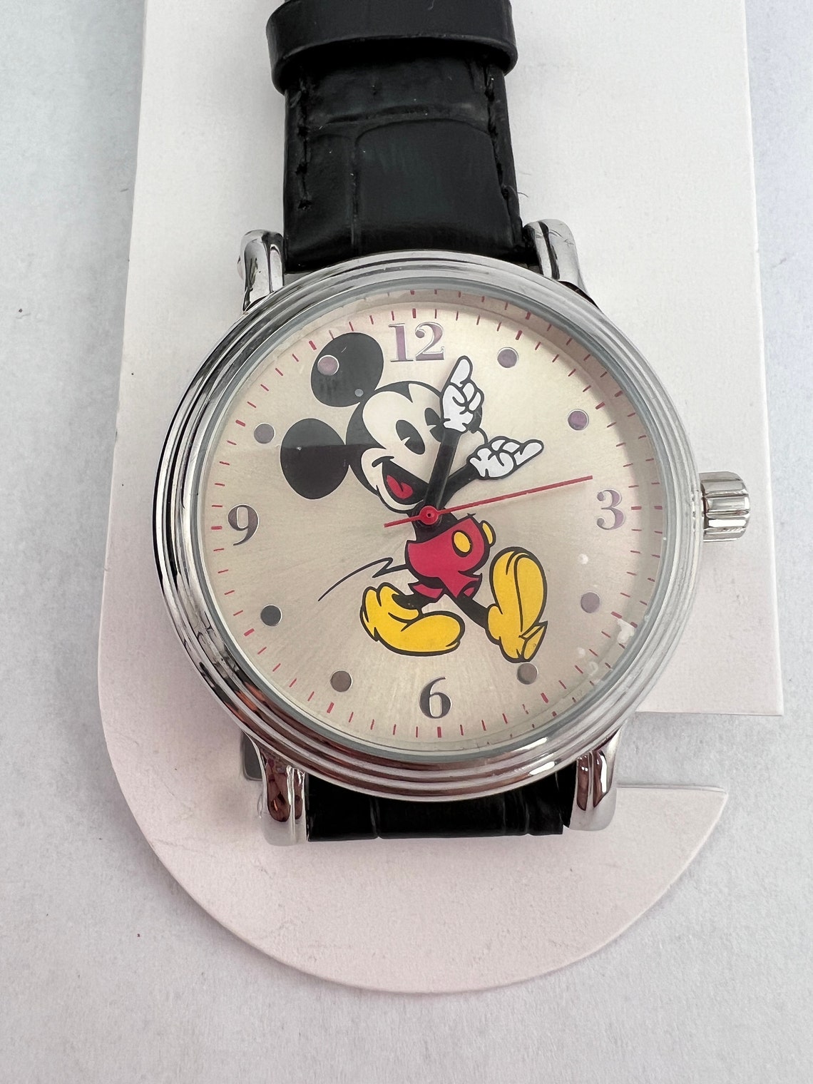 Disney's Classic Mickey Mouse Watch With Rotating Hands - Etsy