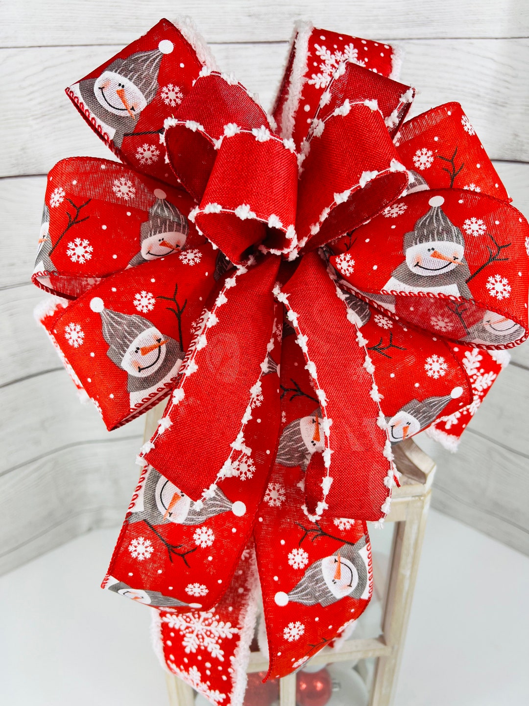 Outdoor Snowman and Snowflake Bow With Snow Drift Edges for Lantern ...