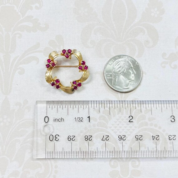 14K Gold Estate Ruby Pin - Gem