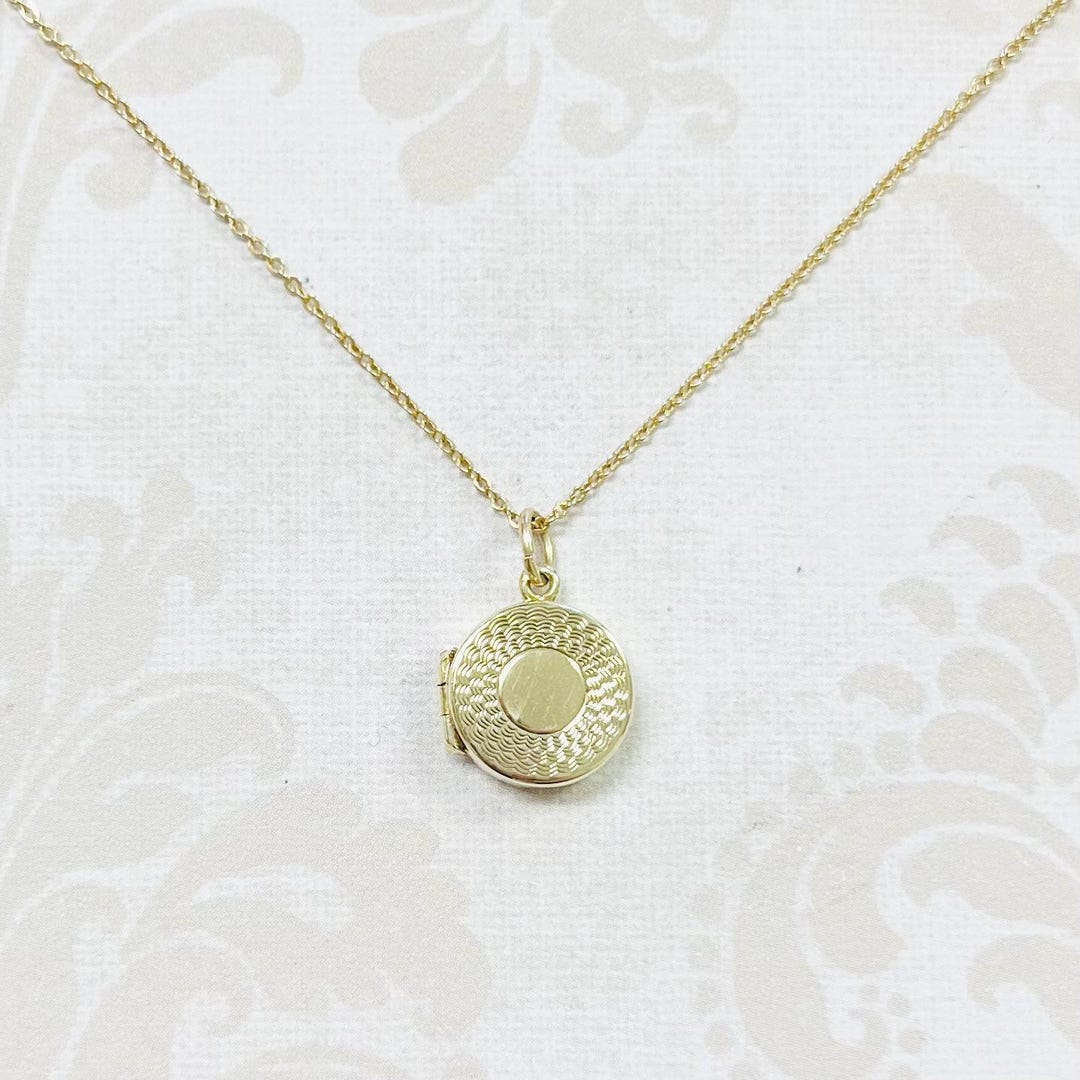14K Gold Estate Children’s Locket Necklace - Etsy