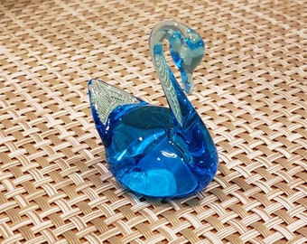 Small Glass Swan - Etsy