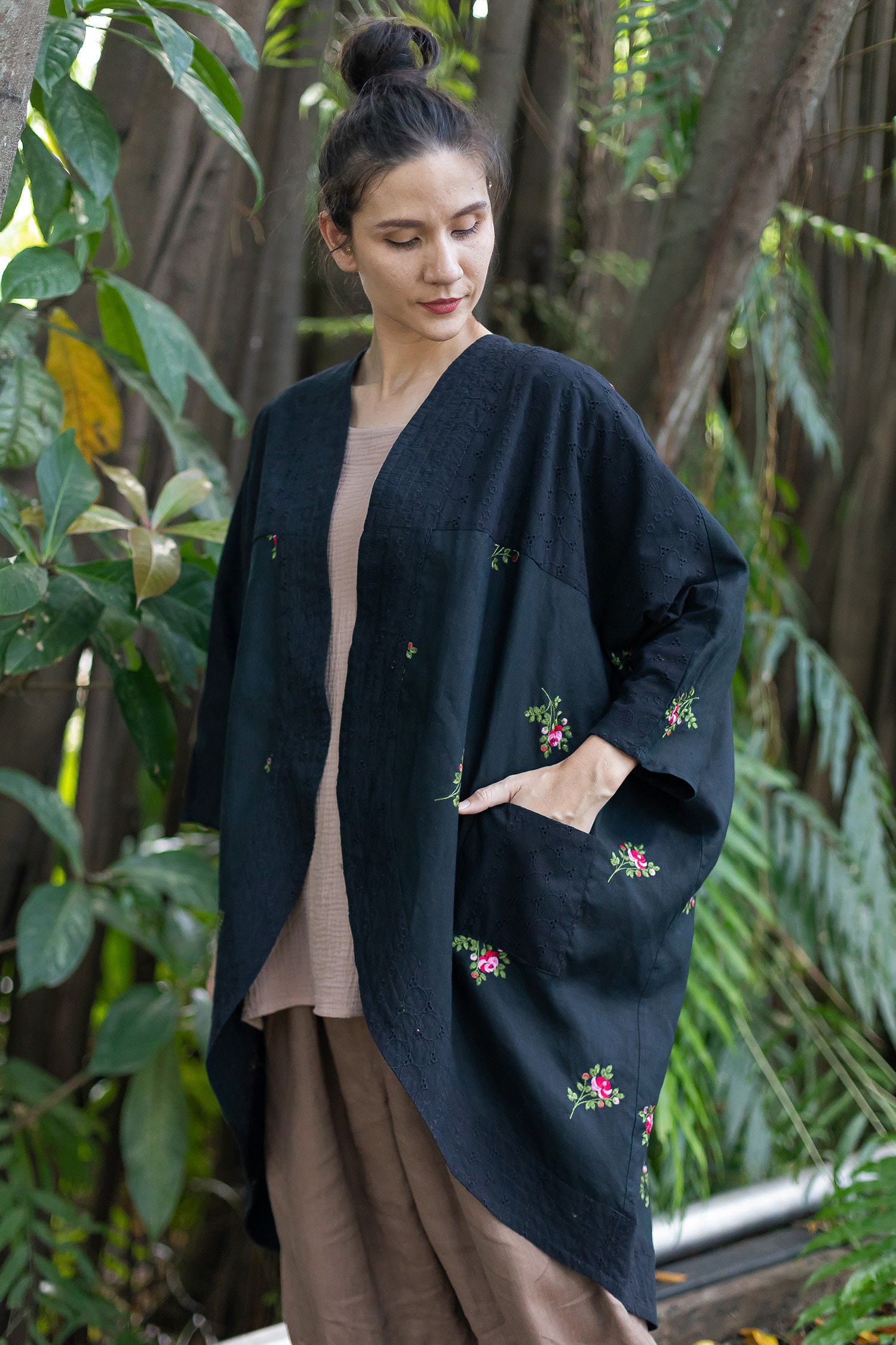 Black Linen Kimono Shrug With Floral Embroidery, Loose Fitting Black ...