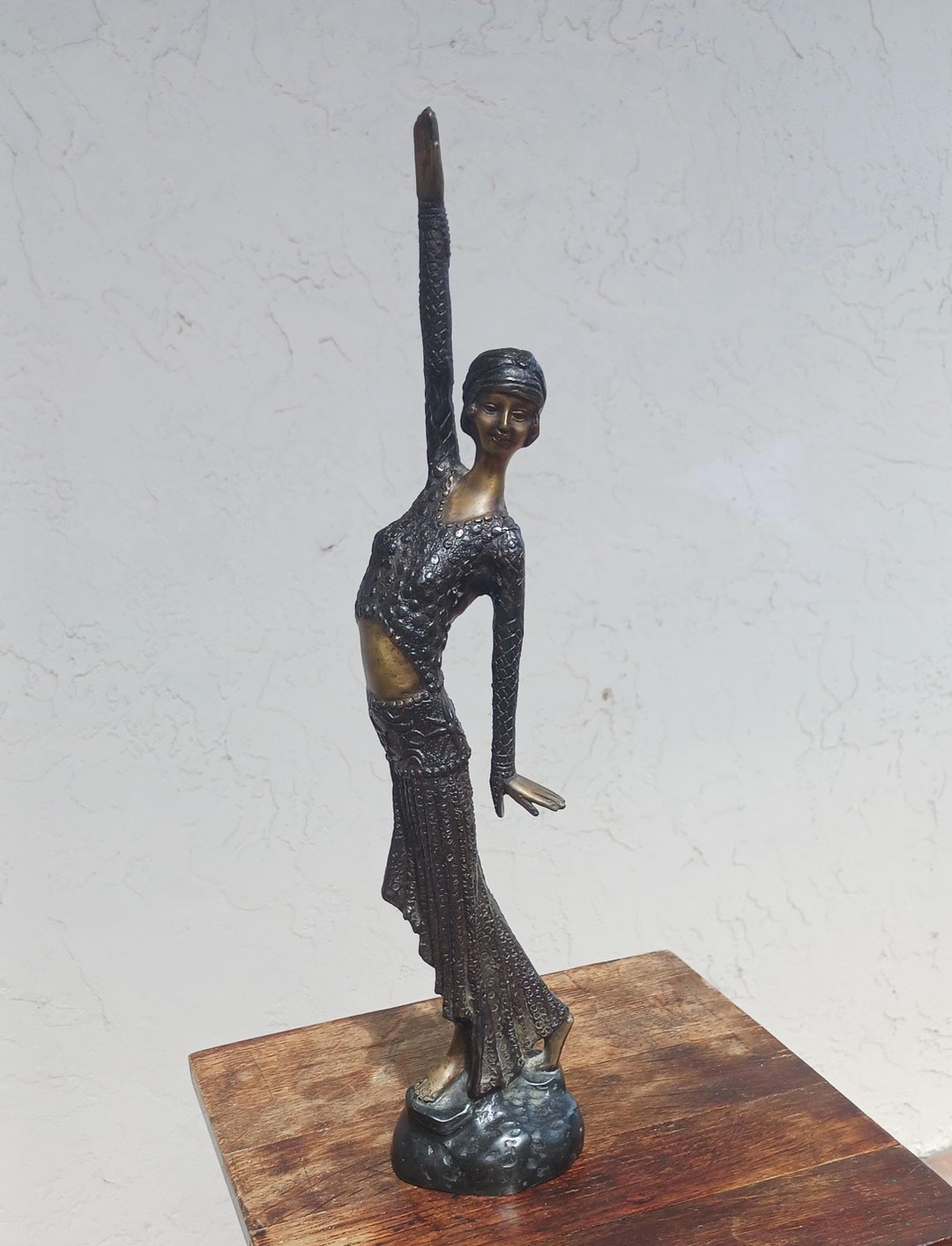 Statuesque and Graceful Bronze Art Deco Flapper Girl Dancer 18" Tall ...