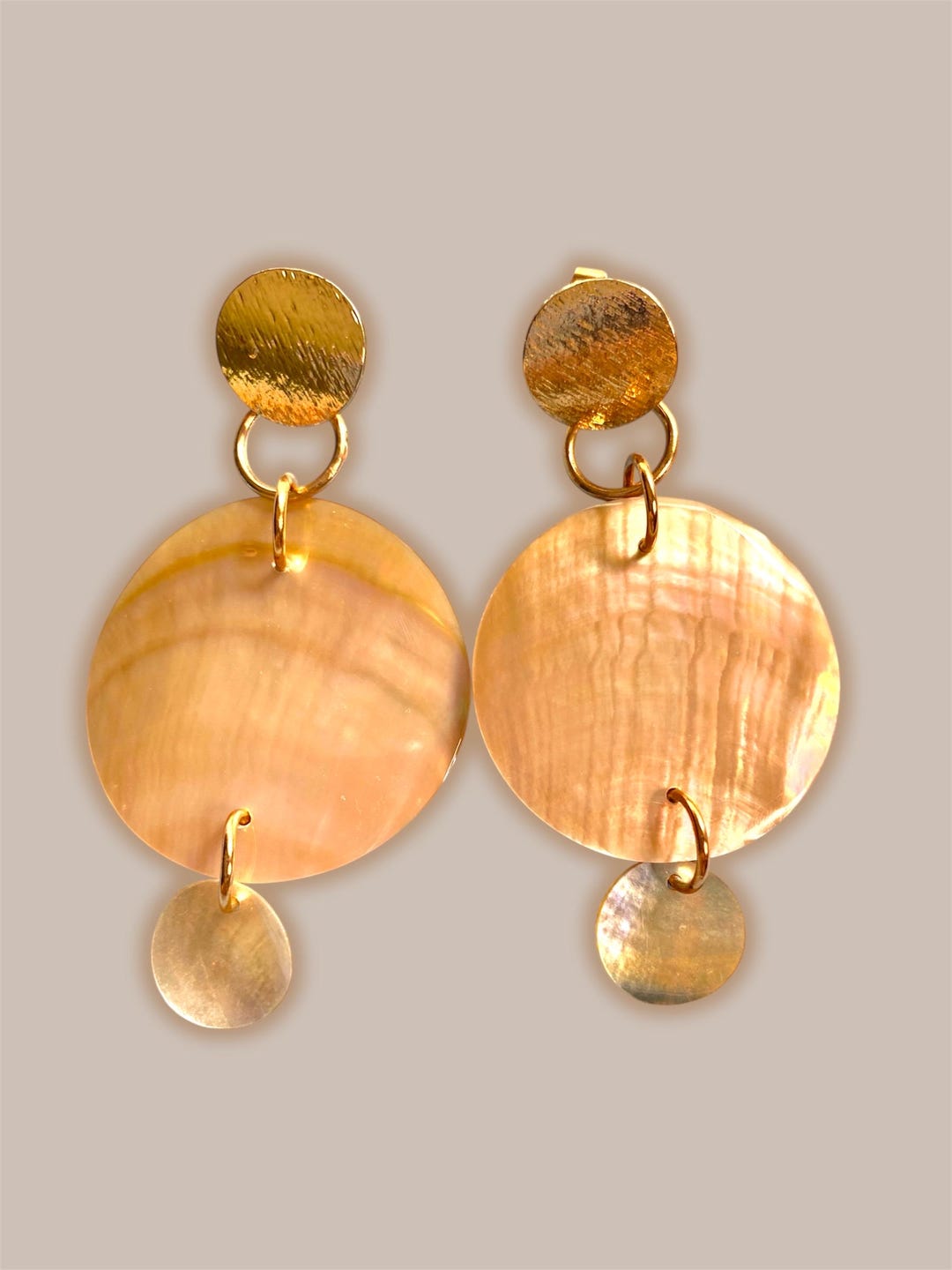 KINSEY | Handmade Abalone Shell Stud Earrings • Seashell Trend ...
