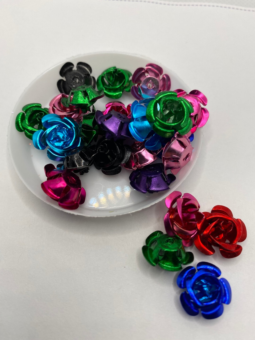 8mm Aluminum Roses, Multicolored Roses Resin Crafting, 25pc per Bag ...