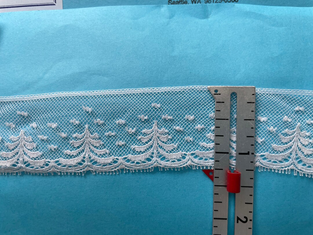 Christmas Tree Edging in White in 2 Sizes - Etsy