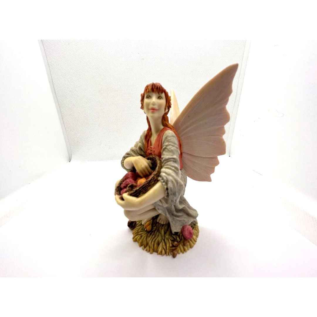 Jenny Oliver's Faeries honesty Fairy Figurine in Box Holland Studio ...
