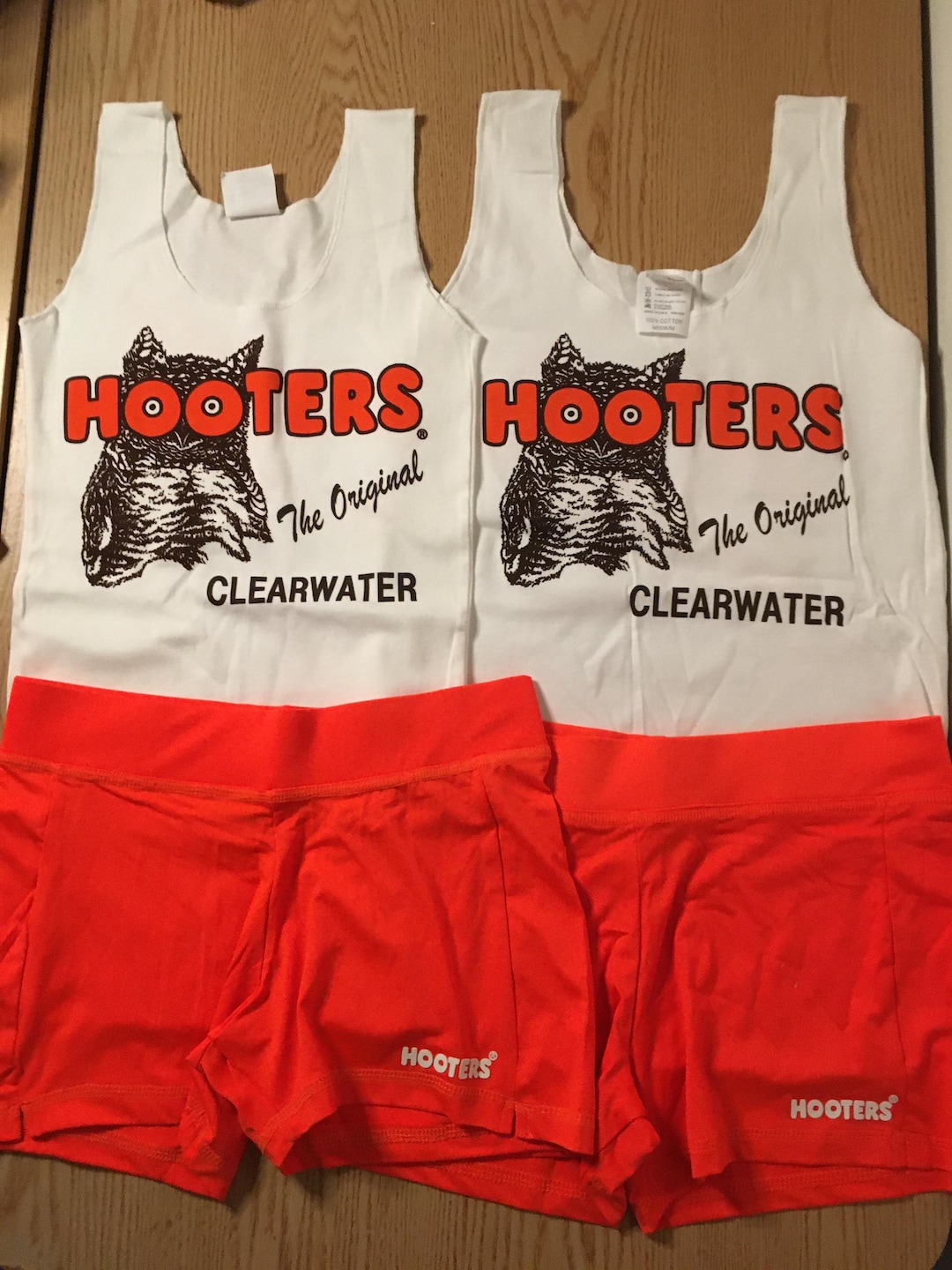 New Bundle of 2 Womens Authentic Hooters Girl Uniforms From Clearwater Florida Tank and Shorts ...