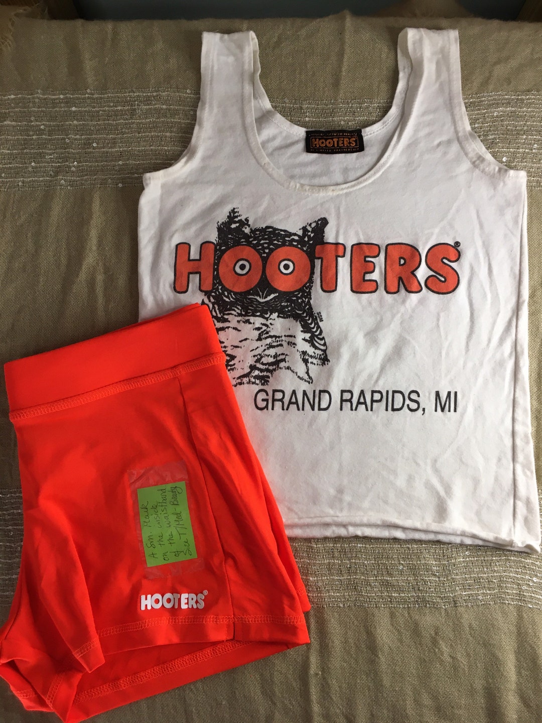 B28 76 Hooters Girl Worn Super Sexy Uniform Tank & New Shorts From ...