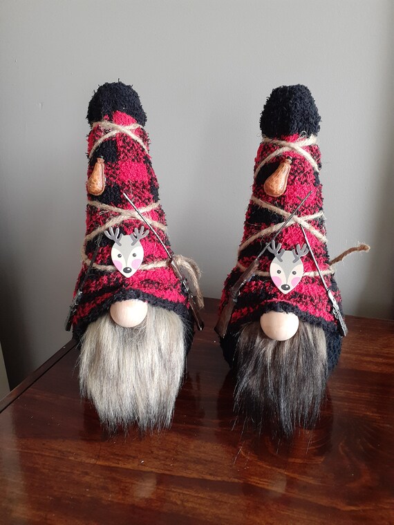 The Hunter Gnome.... T's Famous Gnomes - Etsy