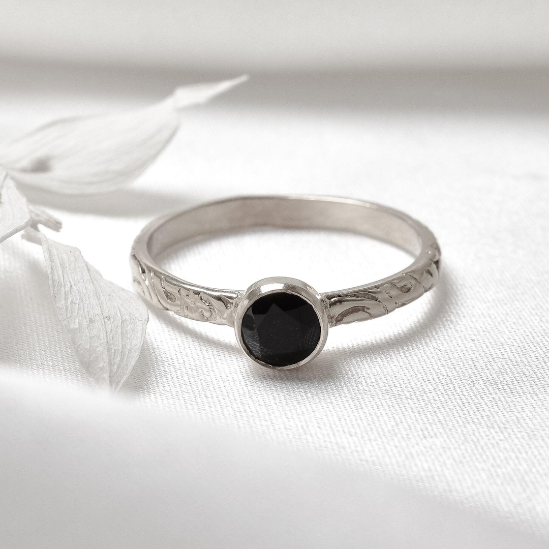 Onyx Boho Ring, Natural Onyx, Round Black Ring, Onyx Promise Ring ...
