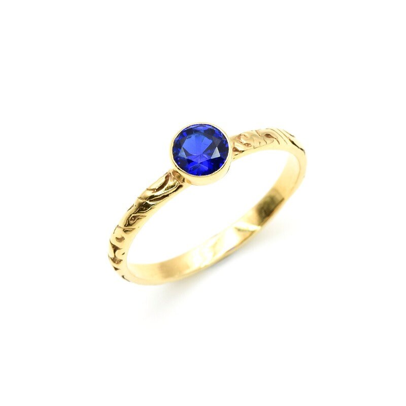 Gold Sapphire Ring - Etsy