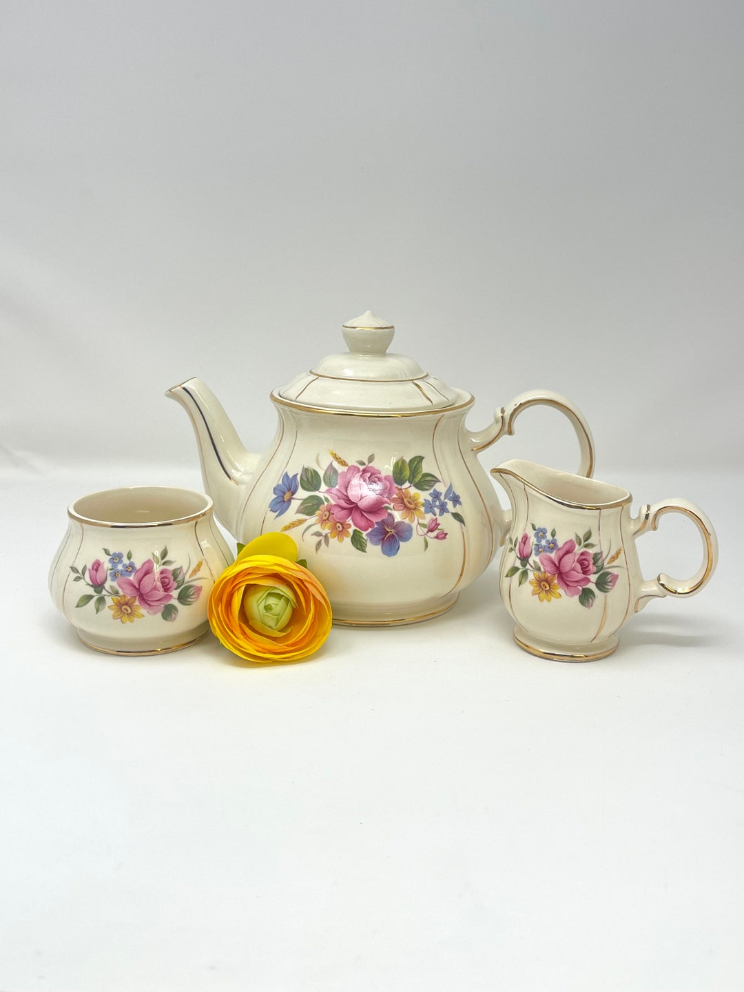 Gorgeous Sadler Floral Teapot, Creamer & Sugar Bowl | Vintage Sadler ...