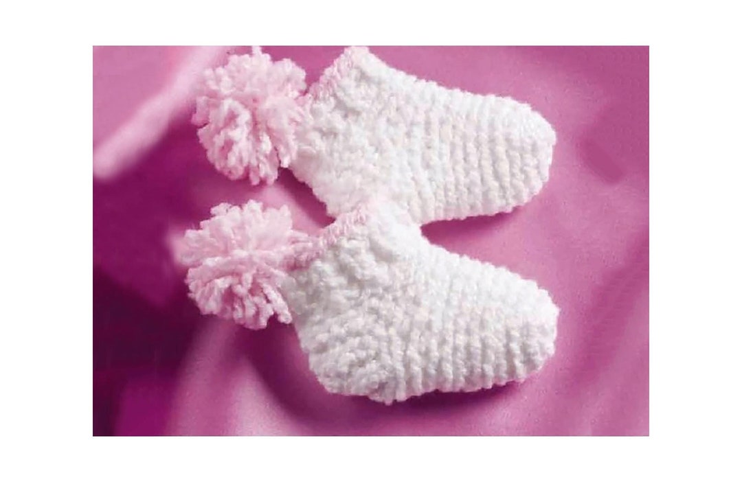 Preemie Baby Booties Easy Crochet Pattern | Premature Newborn Bootie ...