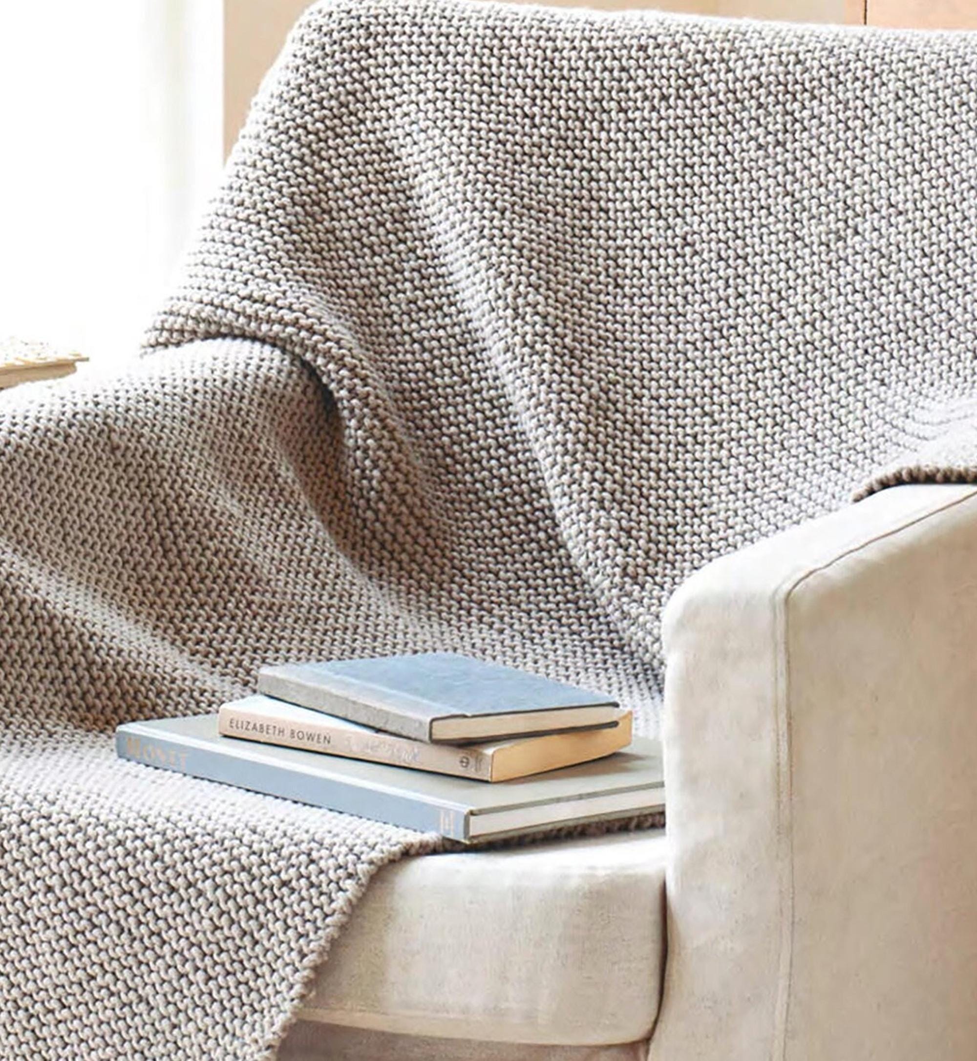 Minimalist, Neutral Throw | Easy Knitting Pattern | Chunky Blanket ...