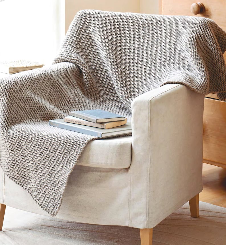 Minimalist, Neutral Throw | Easy Knitting Pattern | Chunky Blanket ...