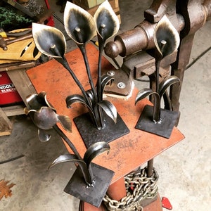 Handmade Metal Calla Lily Sculpture, Rustic Iron Flower, 6 Year ...