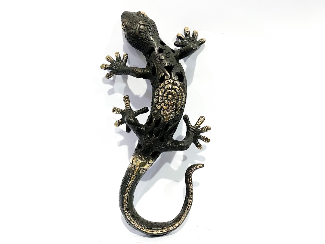 Bronze Gecko Statue, Summer Gift, Home Decor, 10" Length Animal ...