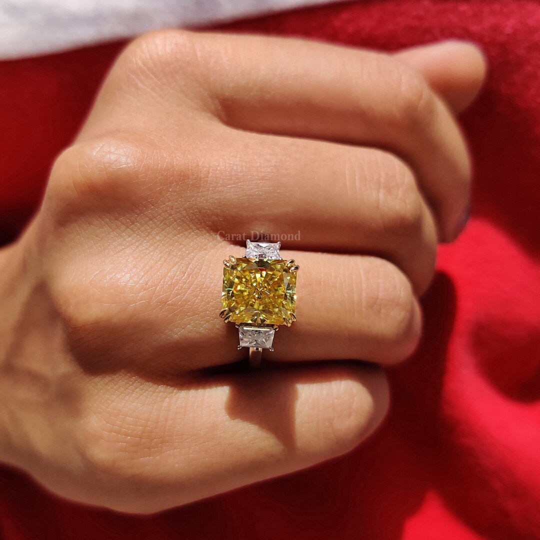 Three Stone Ring, 5.0 TW Radiant Canary Yellow Moissanite Engagement ...