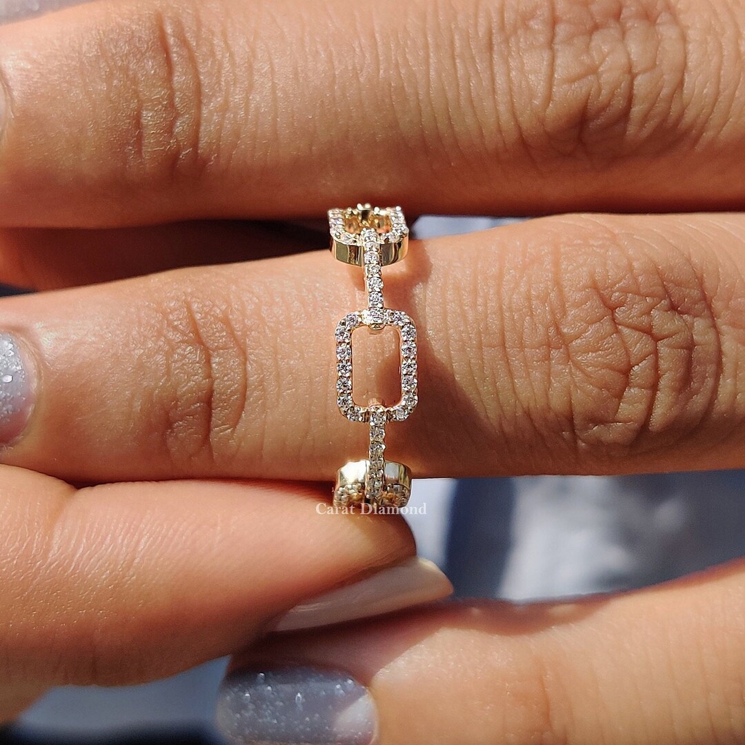 Chain Link Pave Band, 0.37 TW Round Moissanite Rectangular Chain Full ...