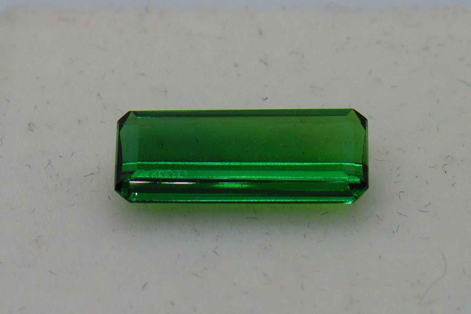 Green Tourmaline, Elongated Emerald Cut. 2.05 Ct. From Brazil. 12.8 Mm ...