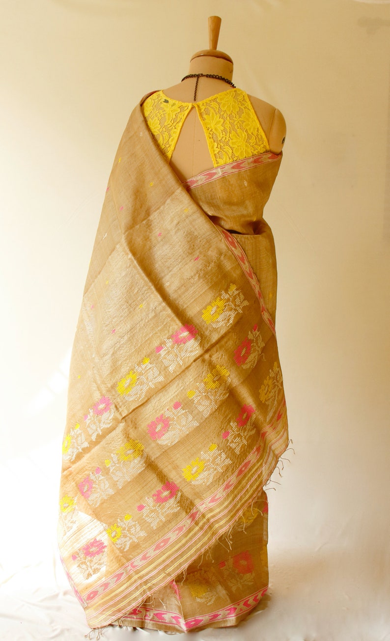 Golden Muga Silk Contemporary Style Handloom Traditional Dress / Mekhla ...