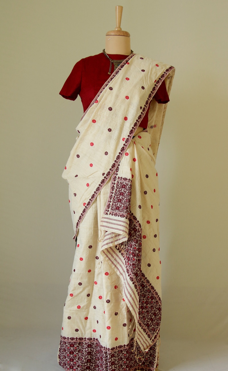 Traditional Silk Mekhla Chadar From Assam | Etsy