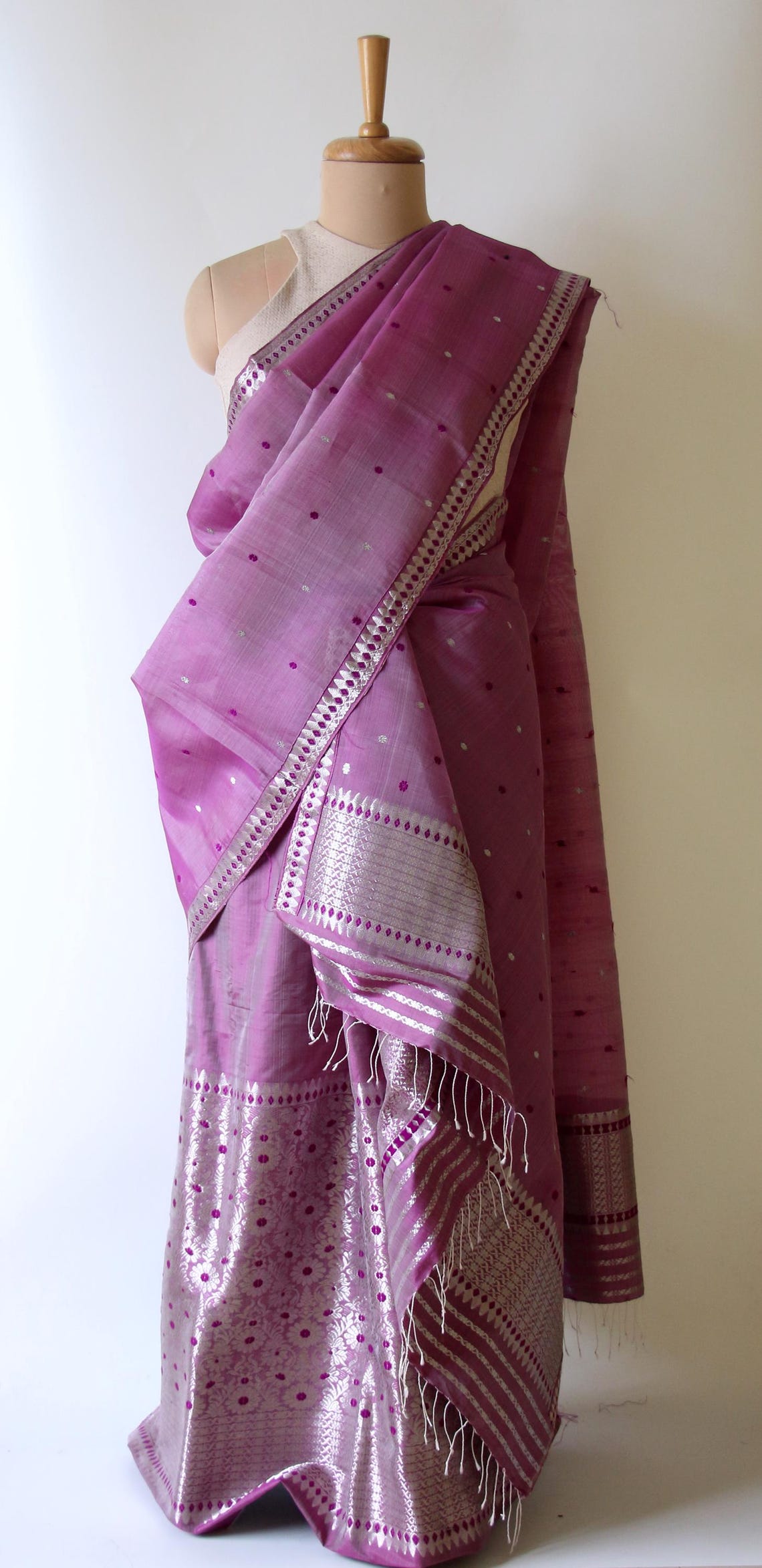 Purple Colour Traditional Handloom Mulberry Silk Mekhla Chador Set From ...