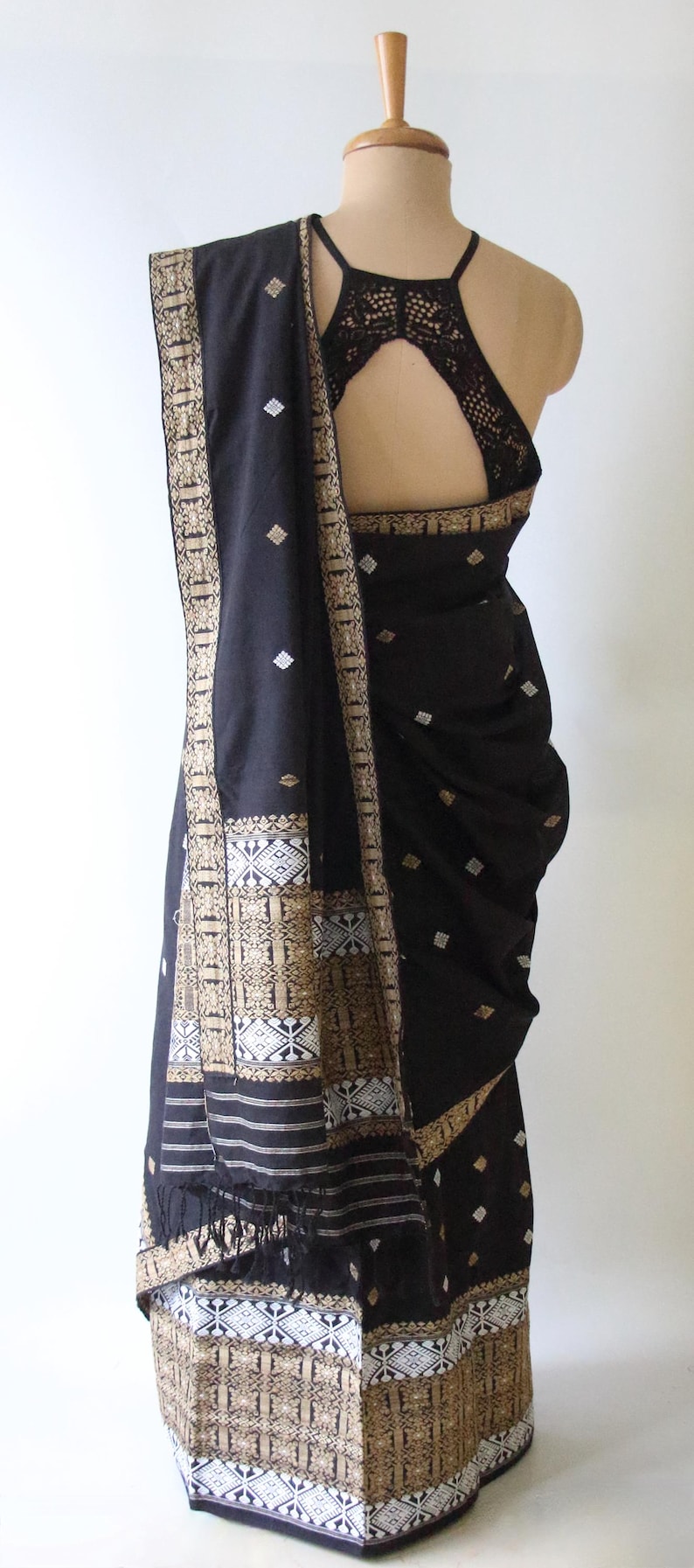 Natural Dyed Cotton Traditional Handloom Mekhela Chador Set From Assam ...