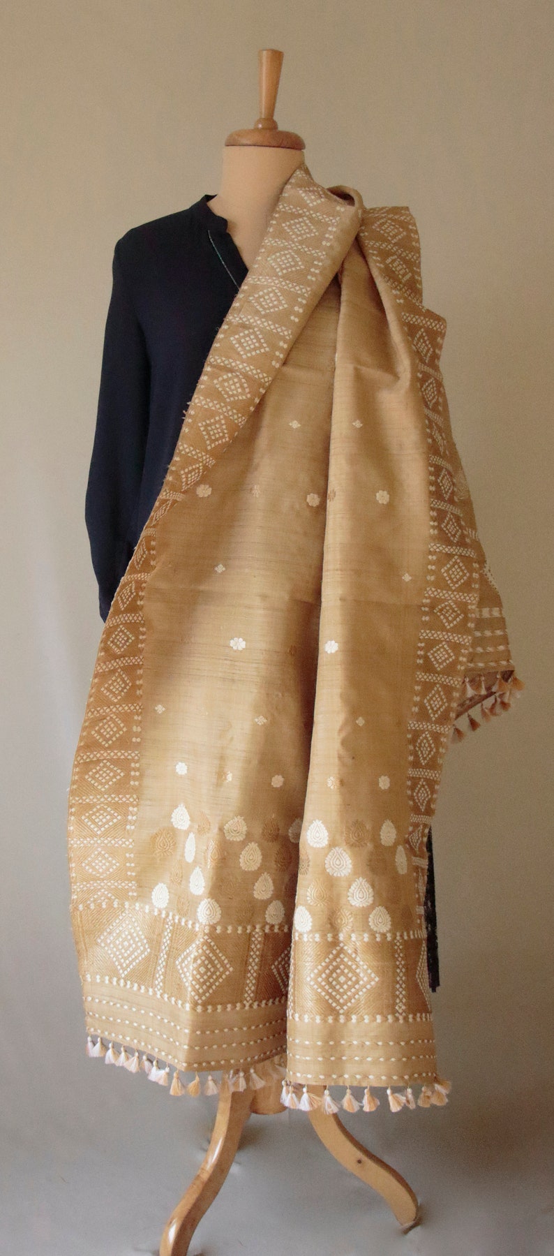 Hand Woven Authentic Muga Silk Shawl / Dupatta With Muga Silk and Eri ...