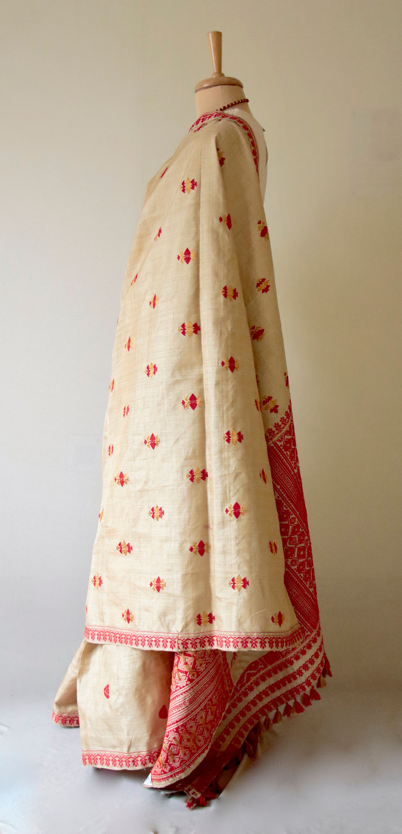 Handloom Classic Traditional Design Muga Silk Saree From Assam , India ...
