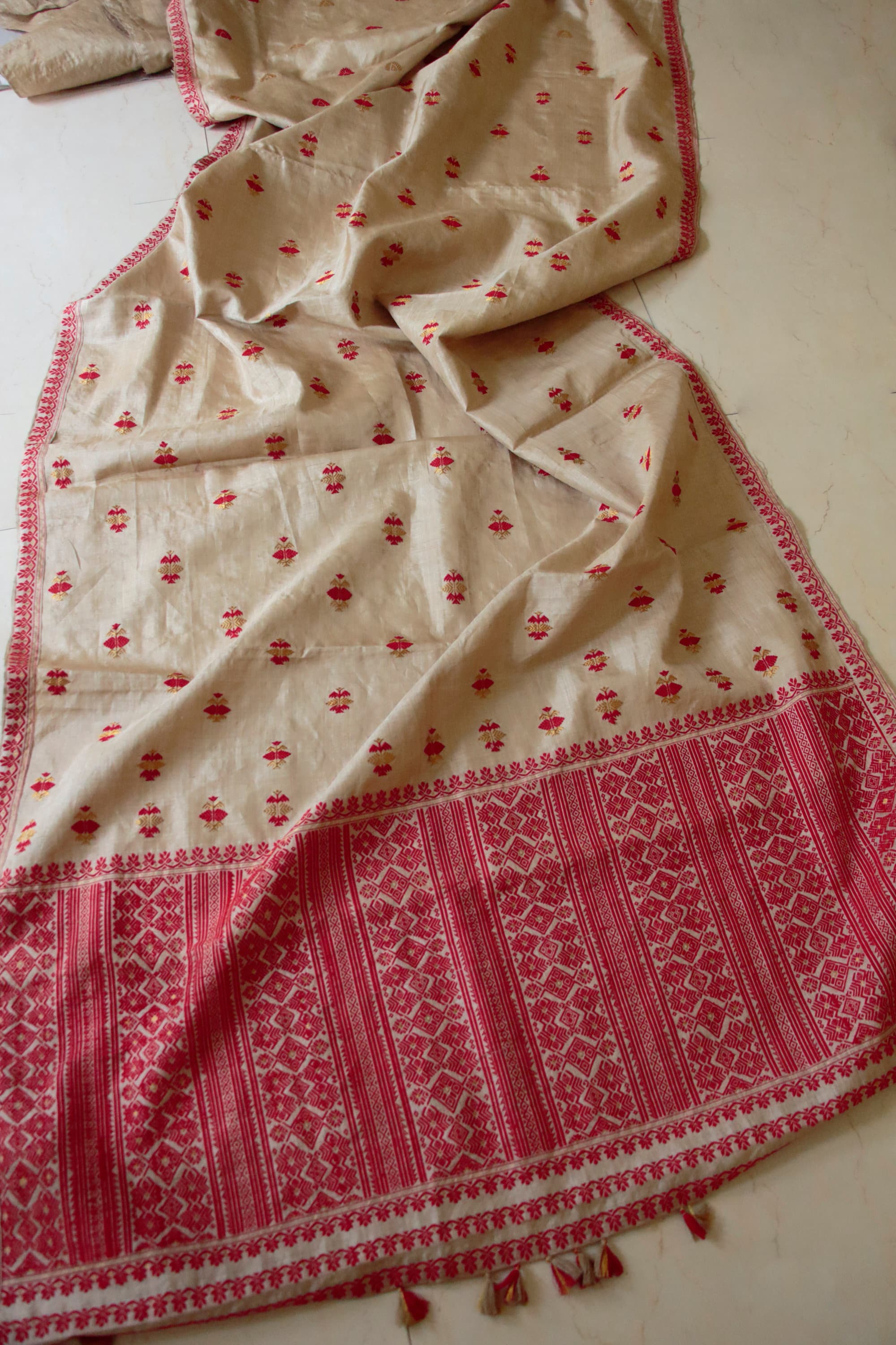 Handloom Classic Traditional Design Muga Silk Saree From Assam , India ...