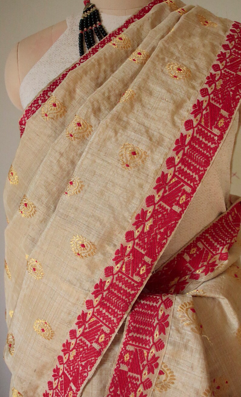 Bridal Classic Muga Silk Mekhla Chador Set in Red & Zari Motifs From ...