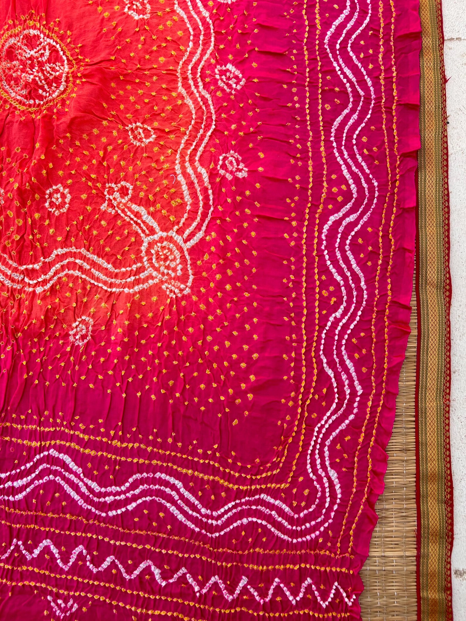 Saffron to Pink Ombre Chandrokhani Bandhani Dupatta | Pure Gaji Silk ...