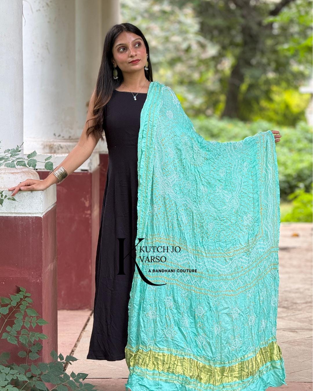 Sea Green Chandrokhani Bandhani Dupatta | Pure Gaji Silk | Handcrafted ...