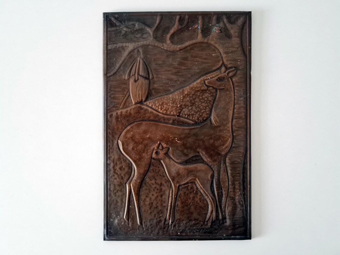 Vintage Hammered Wall Art Deer With Fawn Tin Picture Wall Hanging ...