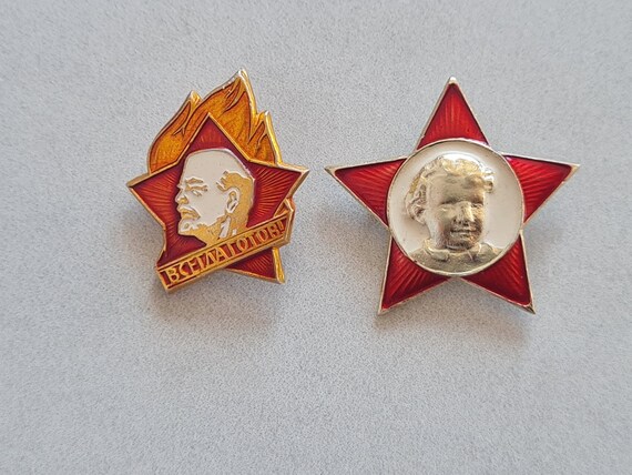 Soviet badges with a picture of Lenin, Soviet memorab… - Gem