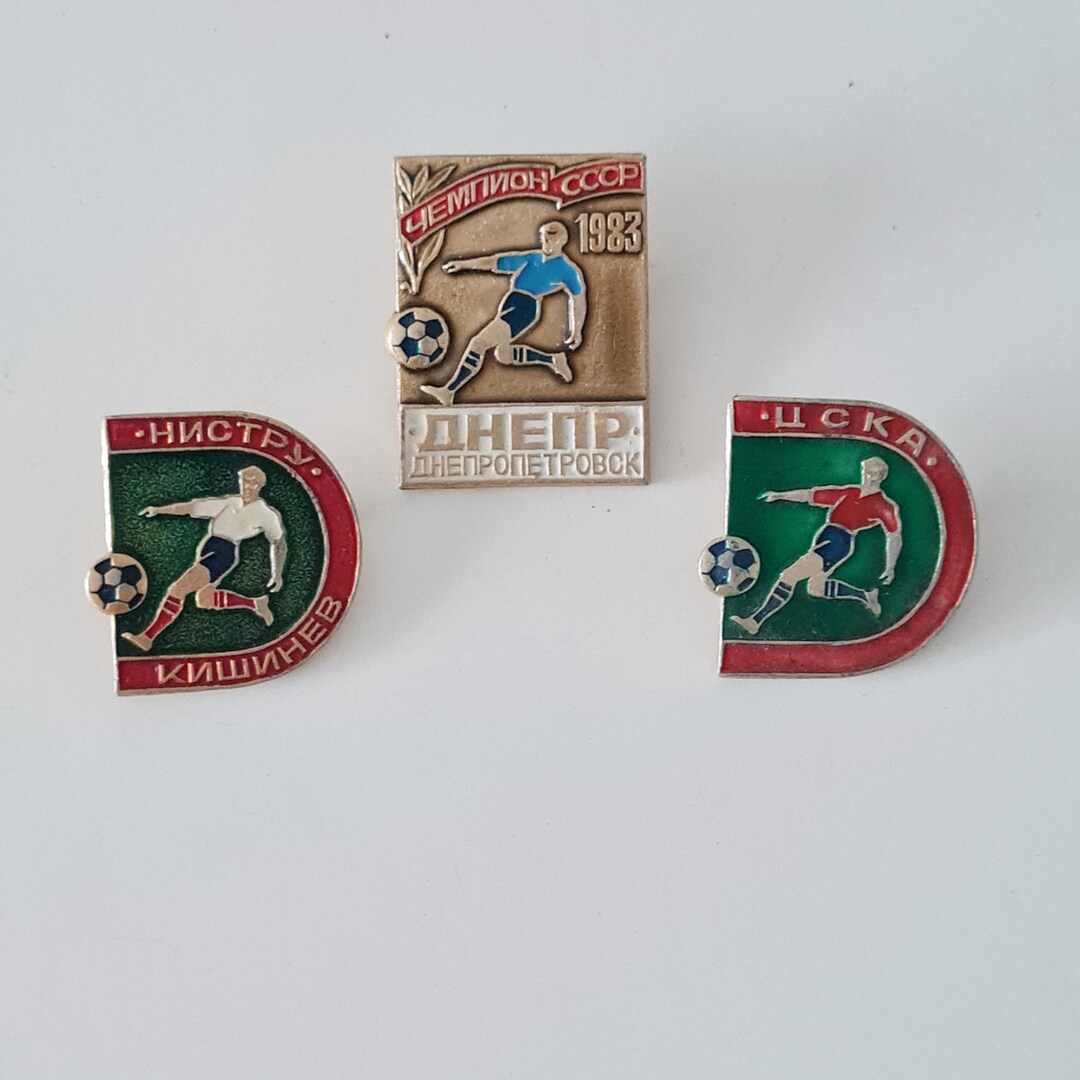 ONE Vintage Soviet Football Pin Badge, Soviet Sport Pins, Football ...