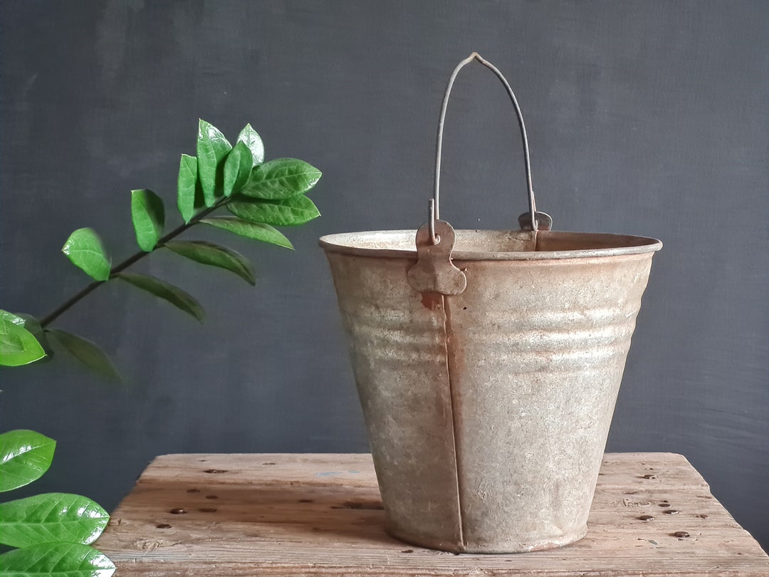 Soviet Vintage Bucket Small Galvanized Bucket 1960s Rusty - Etsy