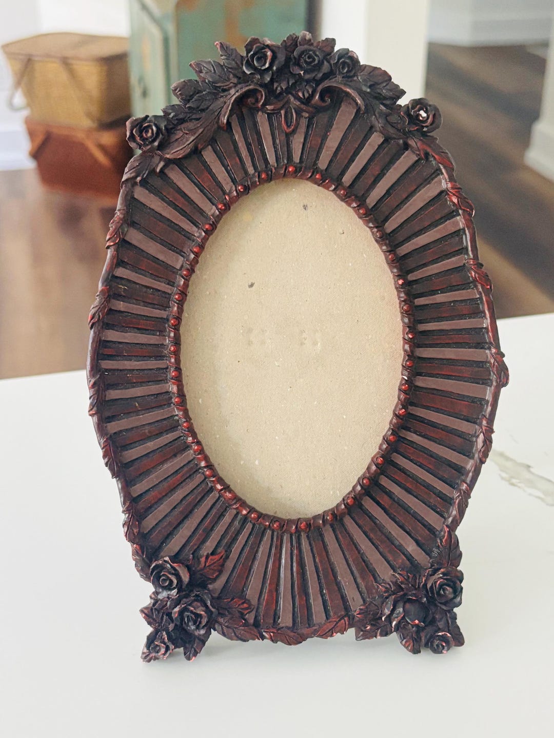 Vtg Resin Encrusted With Roses and Bead Work Oval Picture Frame ...
