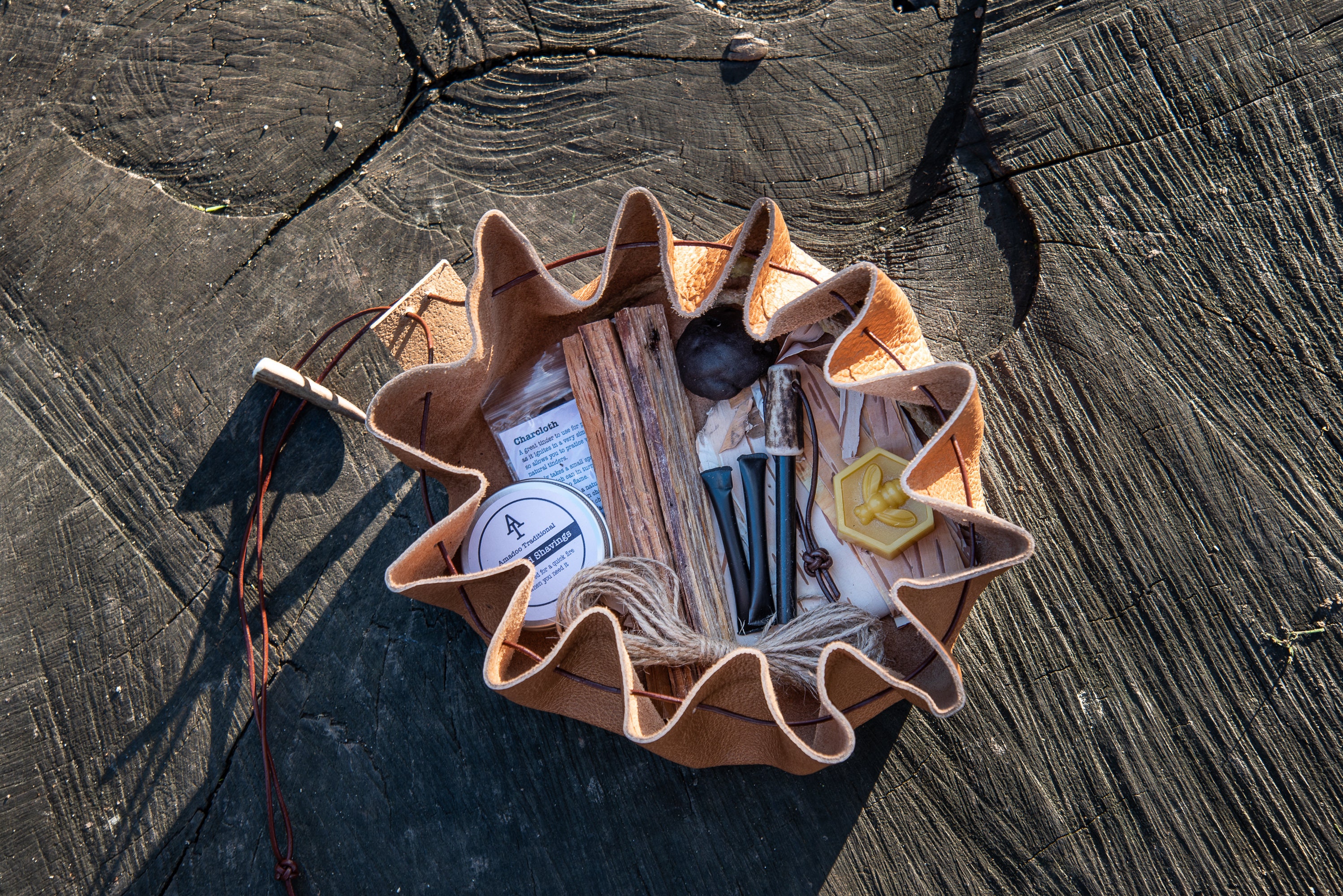 Large Leather Tinder Kit (Bushcraft) - Etsy.de