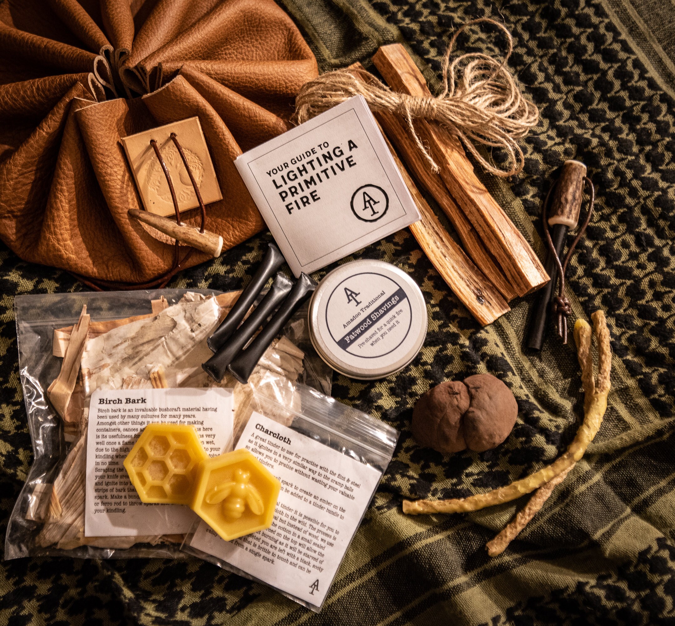 Large Leather Tinder Kit (Bushcraft) - Etsy.de