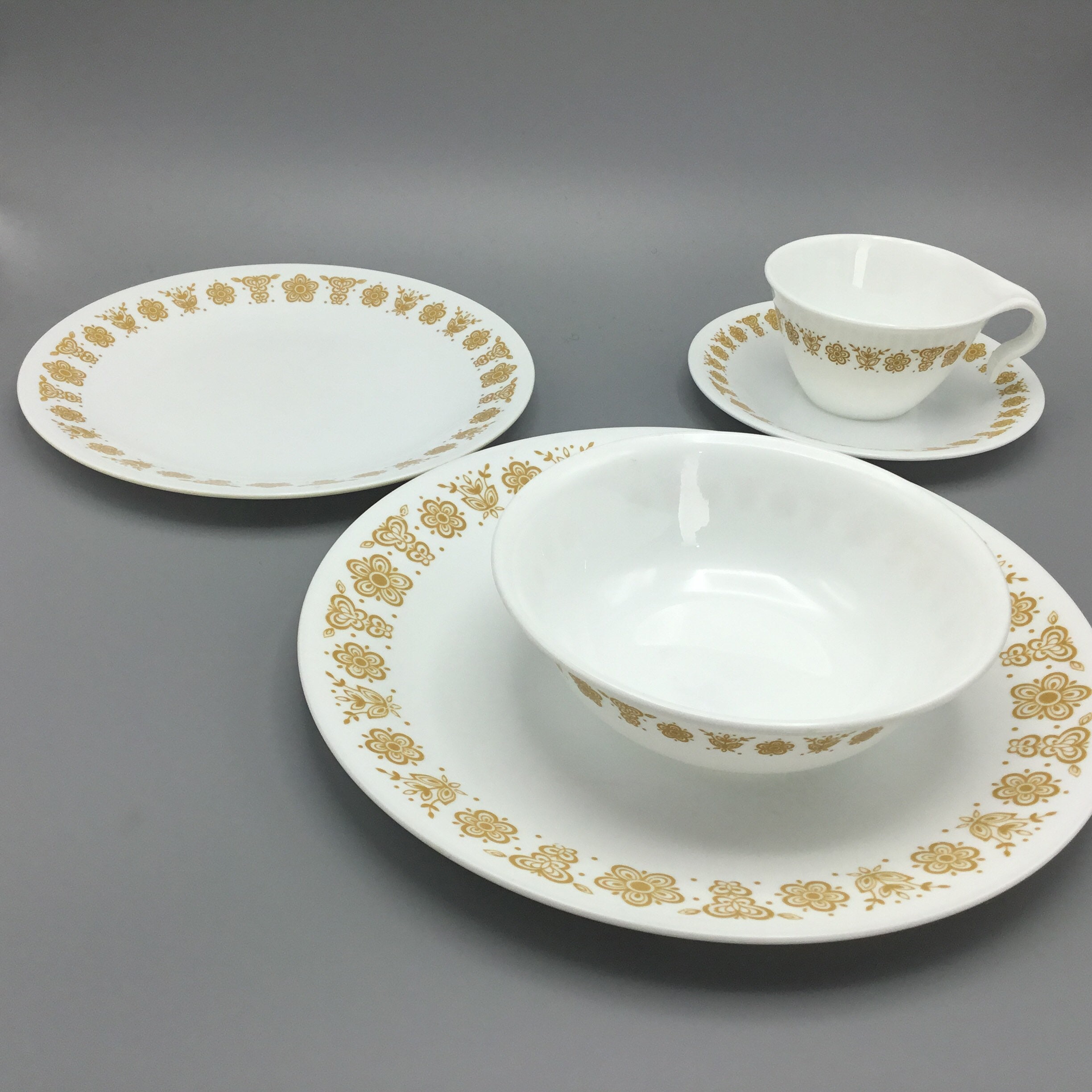 Vintage Corelle 20-piece Dinnerware Set butterfly Gold - Etsy
