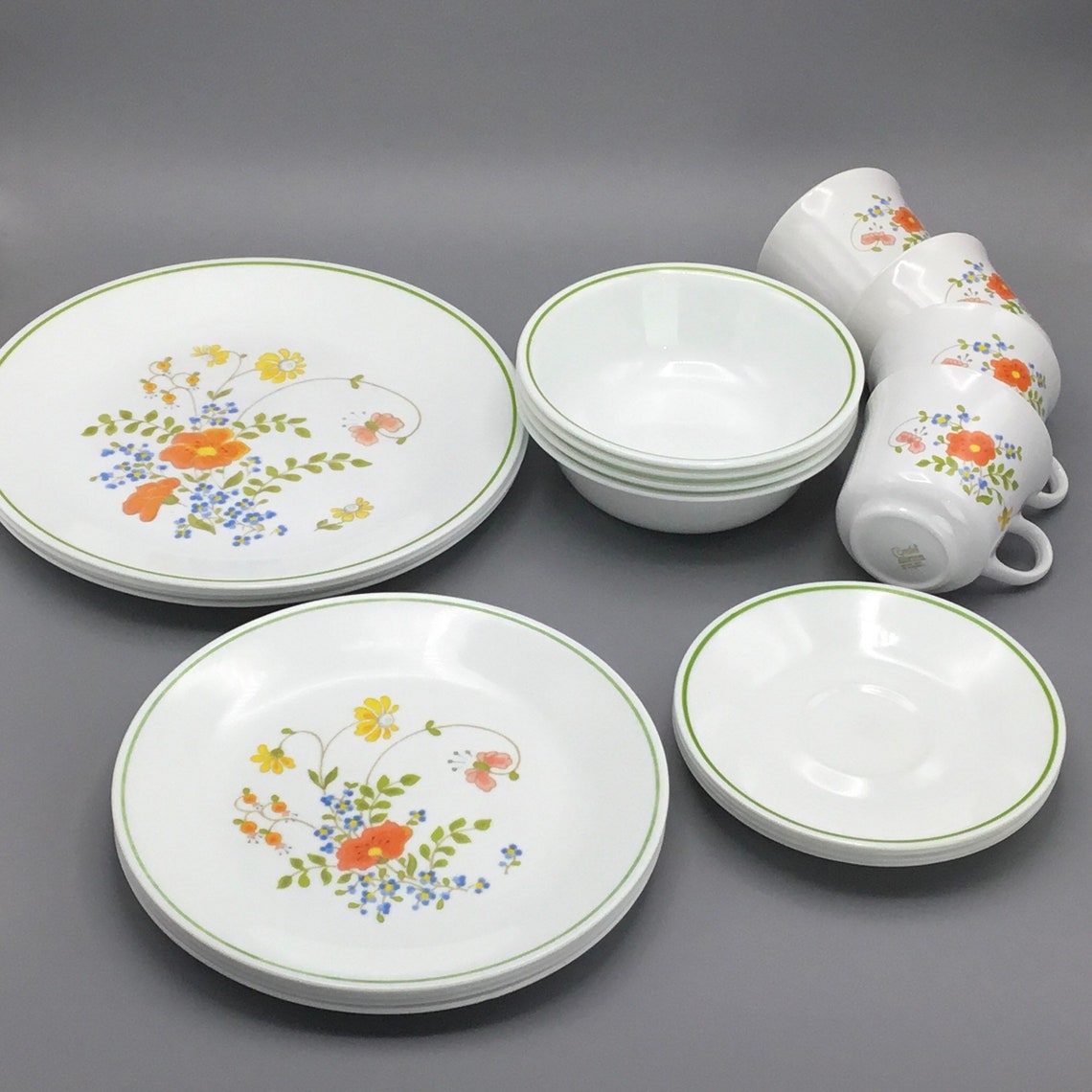 Vintage Corelle 20-piece Dinnerware Set - Etsy